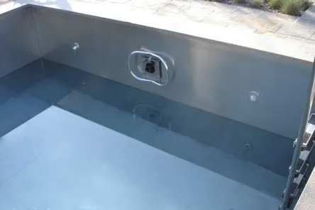 Edelstahlbecken | Professionelle Swimmingpools vom Poolschmiede